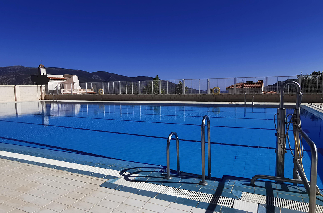 Keeping cool: the best public swimming pools in La Alpujarra of Spain's ...
